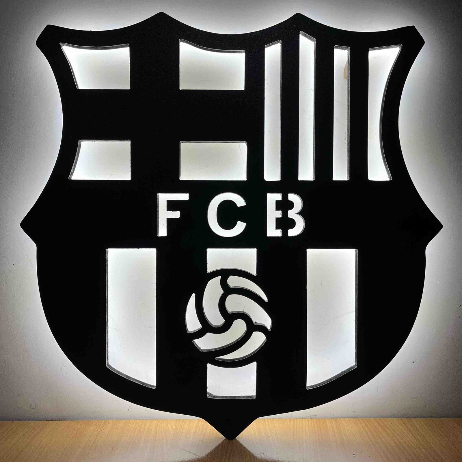 Barcelona Emblem – Backlit Crafts